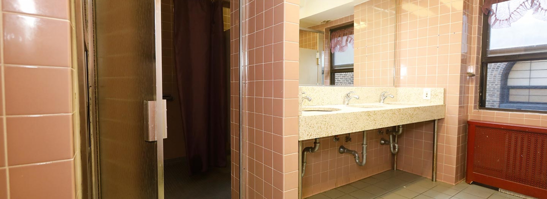 Hotel & Hostel Rooms in New York City at the Flushing YMCA